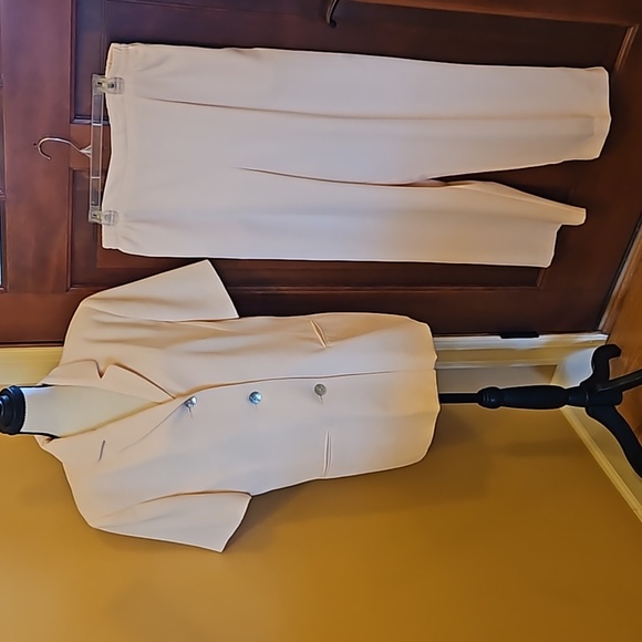 Koret | Other | Vintage Koret Blazer Pants Suit 2 Pc Set 8 Pink Button ...